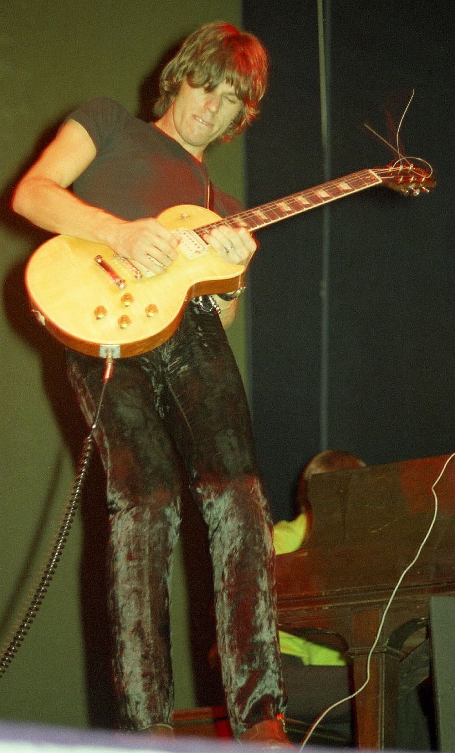 La chitarra ha una corda in meno. Il mondo della musica piange Jeff ...
