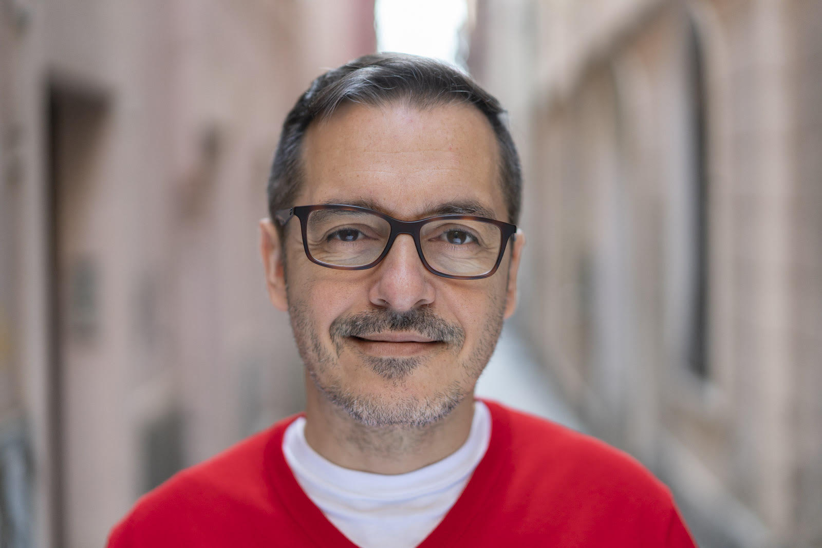 Stefano Guzzetti firma il nuovo disco "Hexa": "La vita è un viaggio con ...